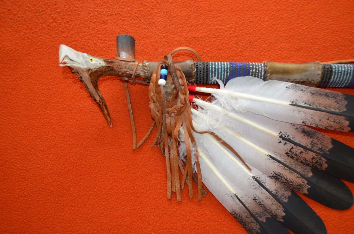 Calumet Fancy Native American Eagle Ceremonial Peace Pipe