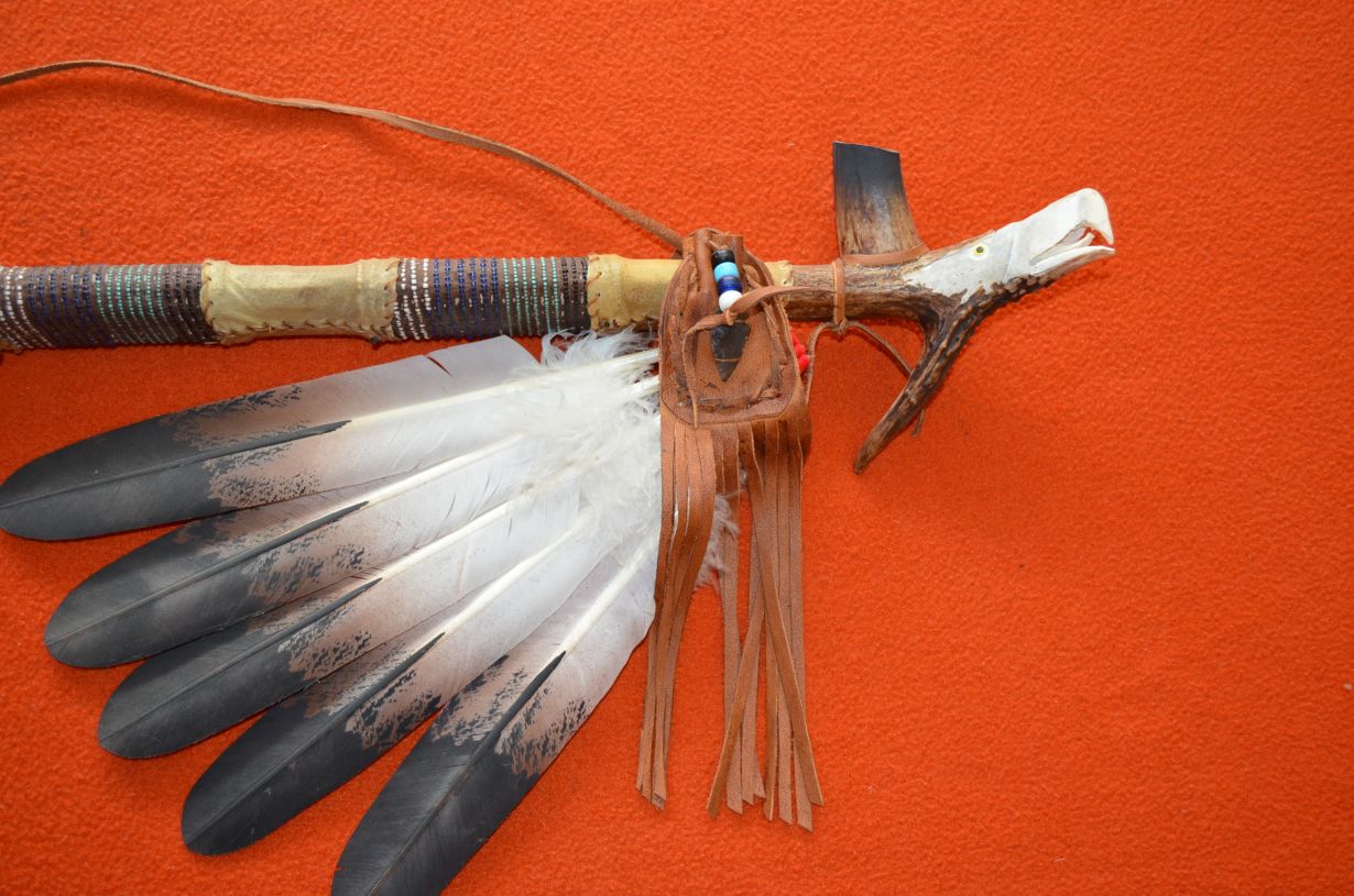 Calumet Fancy Native American Eagle Ceremonial Peace Pipe